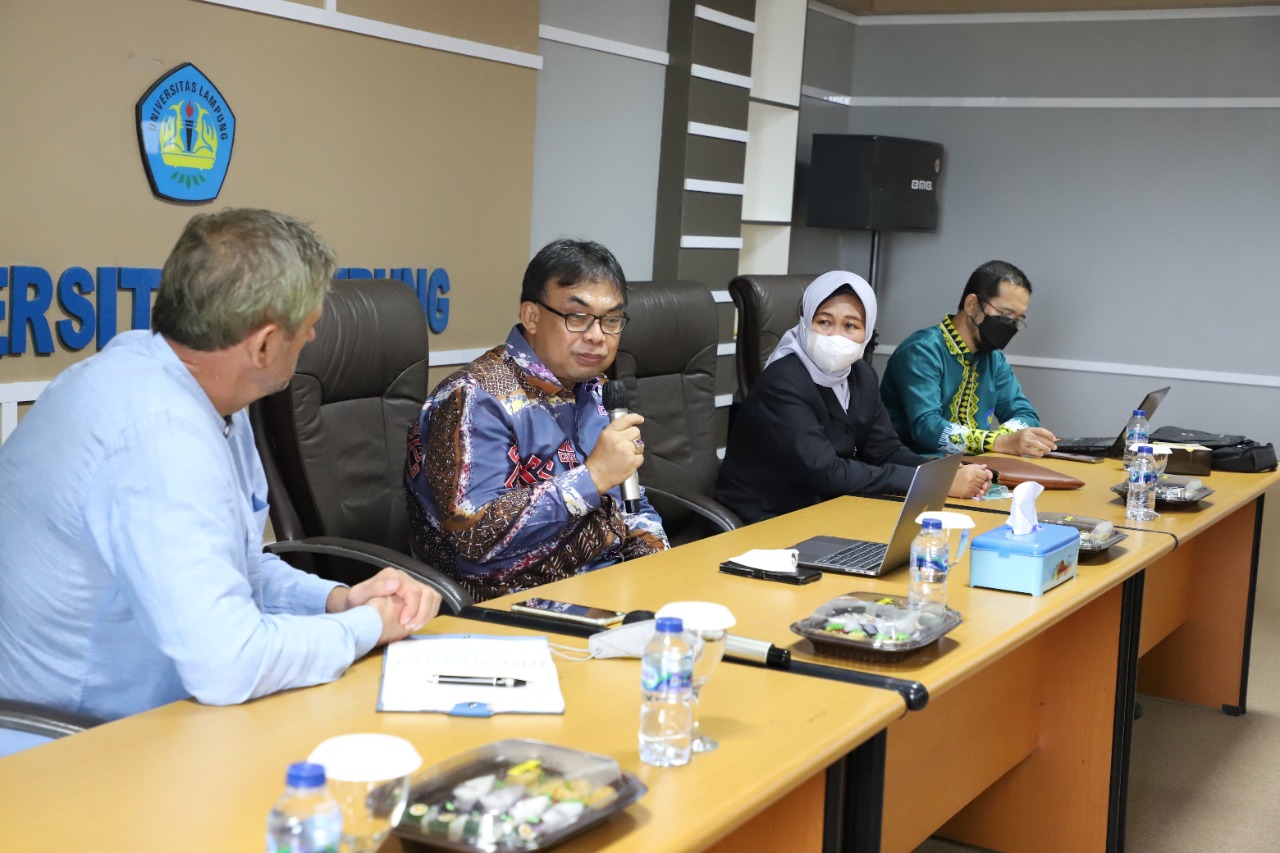 PKLI Sambut Kedatangan Perwakilan NSTU NETI - Universitas Lampung