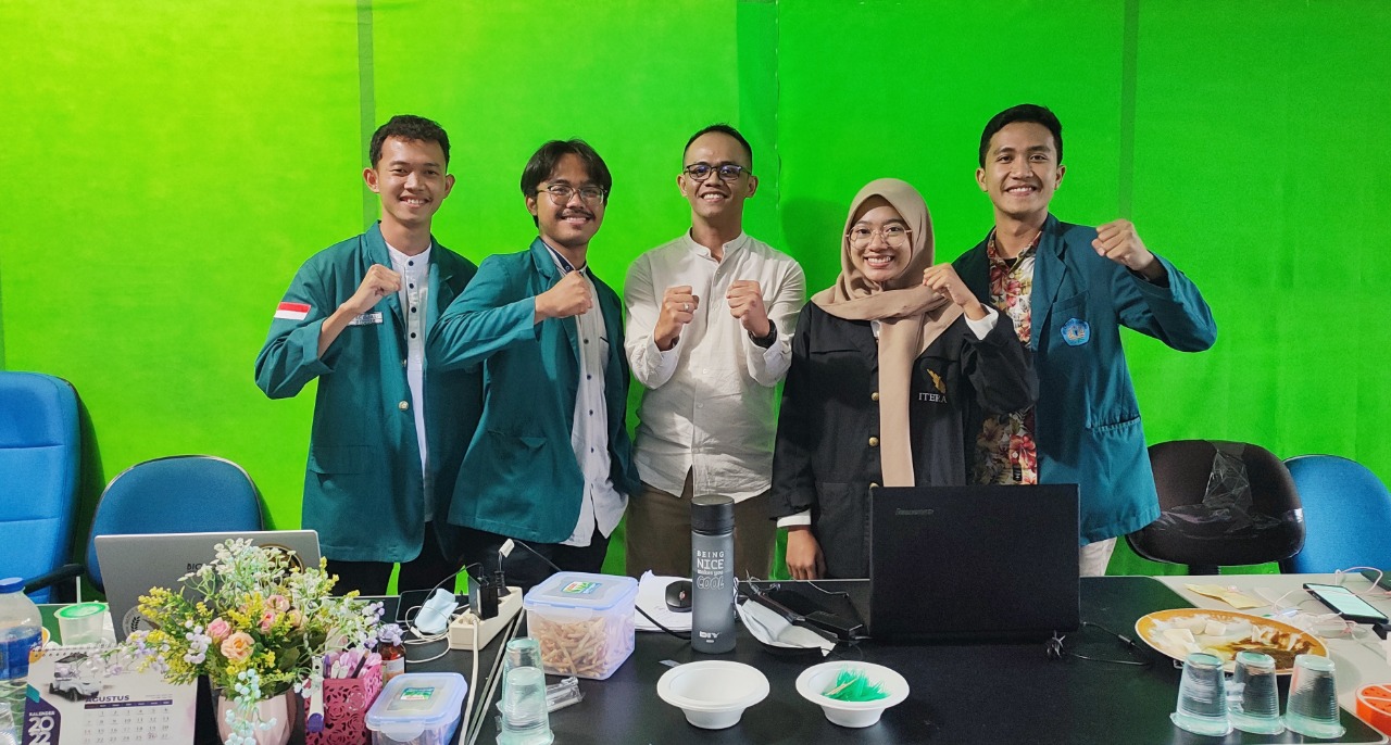 Mahasiswa Unila dan Itera Kolaborasi Raih Emas Kompetisi OBC 2022 - Universitas Lampung