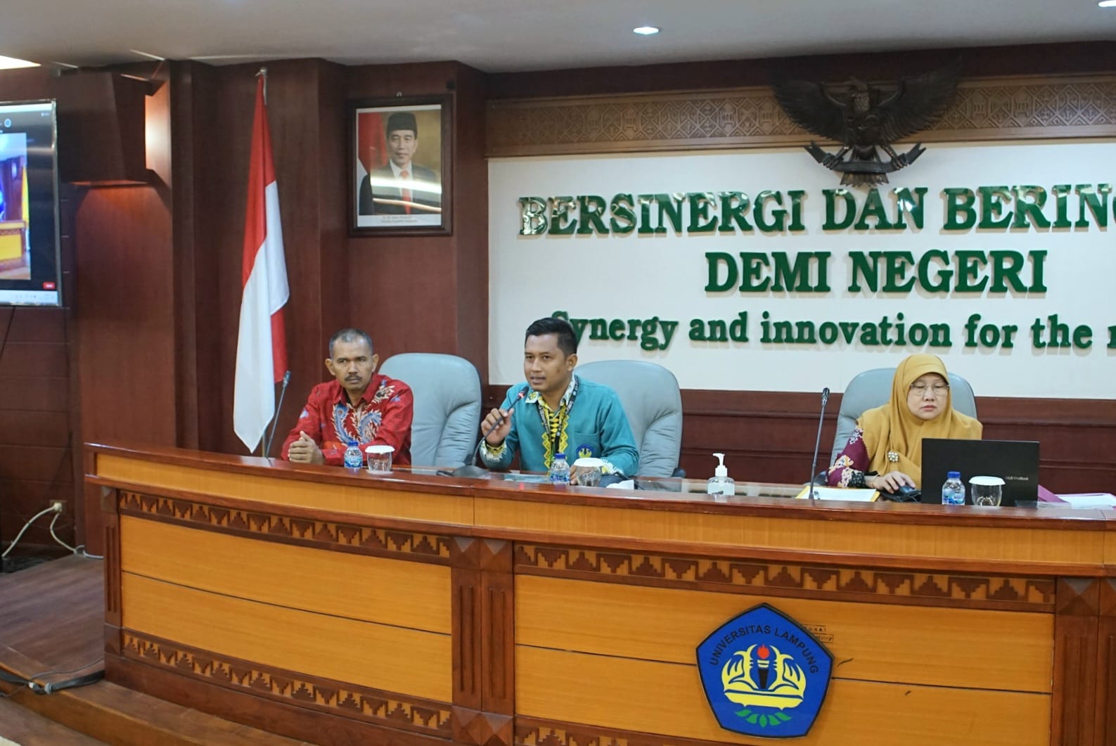 CCED Gelar Seminar Nasional dan Call for Paper Tracer Study 2022 - Universitas Lampung