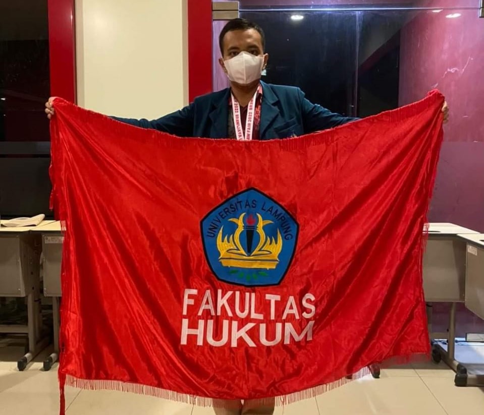 Mahasiswa FH Juarai Kompetisi Esai Nasional Brawijaya Law Fair XIII - Universitas Lampung