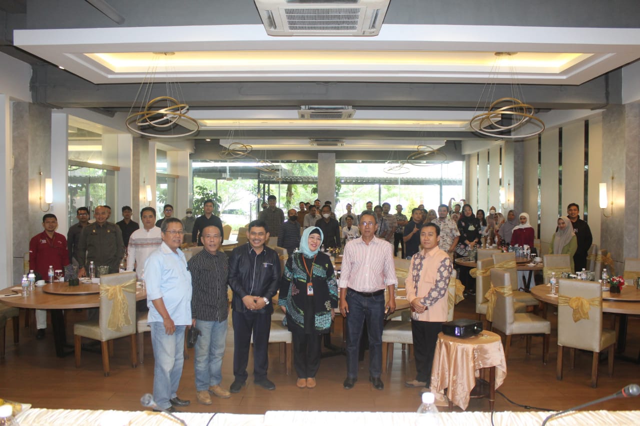 FISIP dan IKA FISIP Gelar Sarasehan Pencapaian IKU - Universitas Lampung