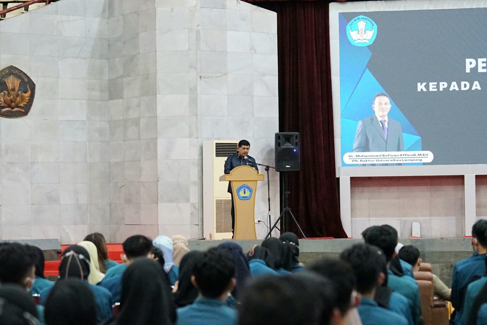 Unila Beri Penghargaan Mahasiswa Berprestasi - Universitas Lampung