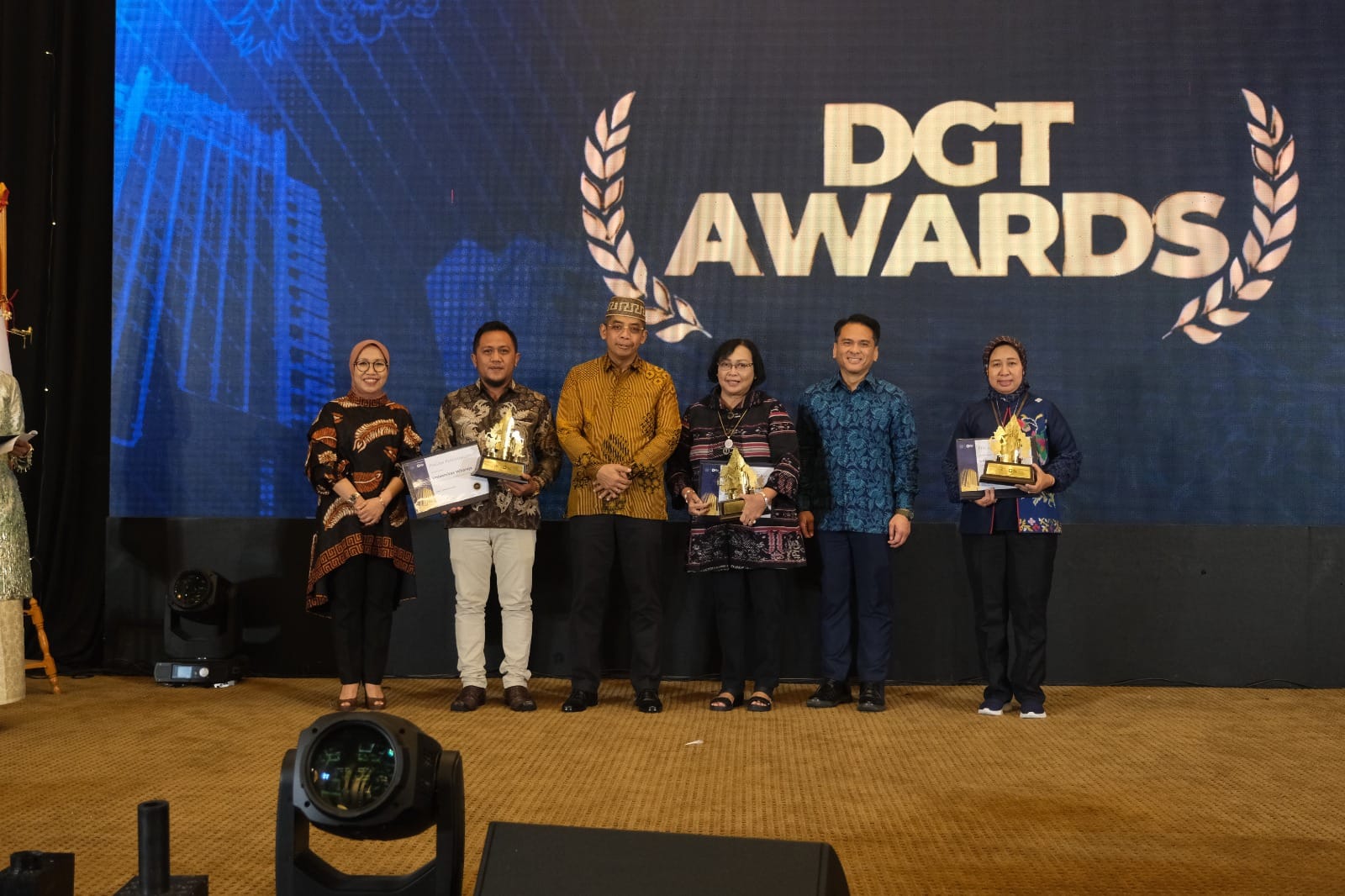 Unila Raih Penghargaan Tax Center Terbaik dari DJP - Universitas Lampung