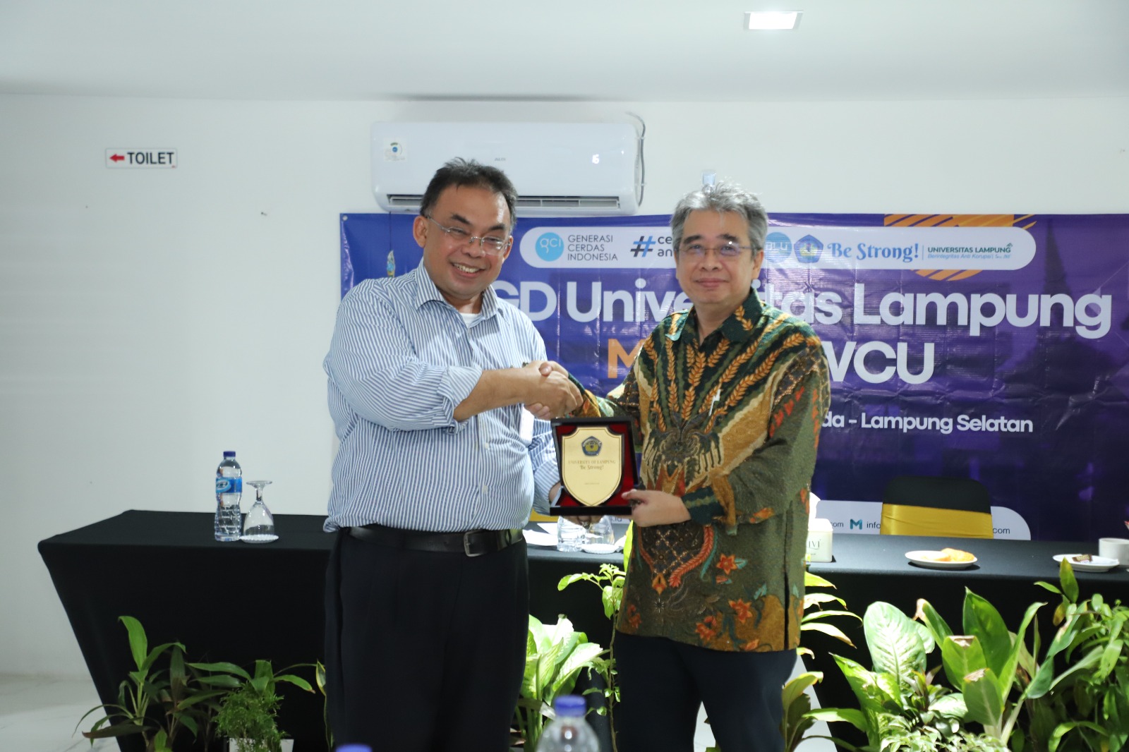 Unila Gelar FGD Menuju World Class University - Universitas Lampung Unila Gelar FGD Menuju World Class University - Universitas Lampung
