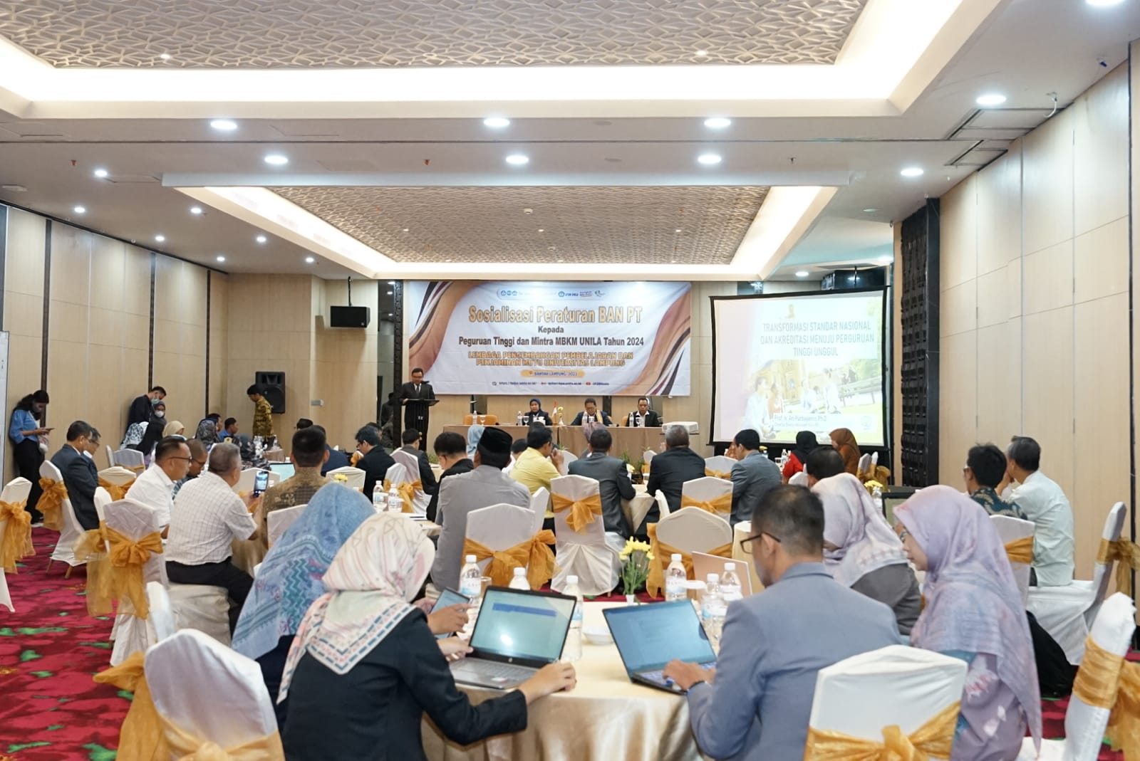 Unila Raih Predikat Akreditasi Unggul dari BAN-PT - Universitas Lampung