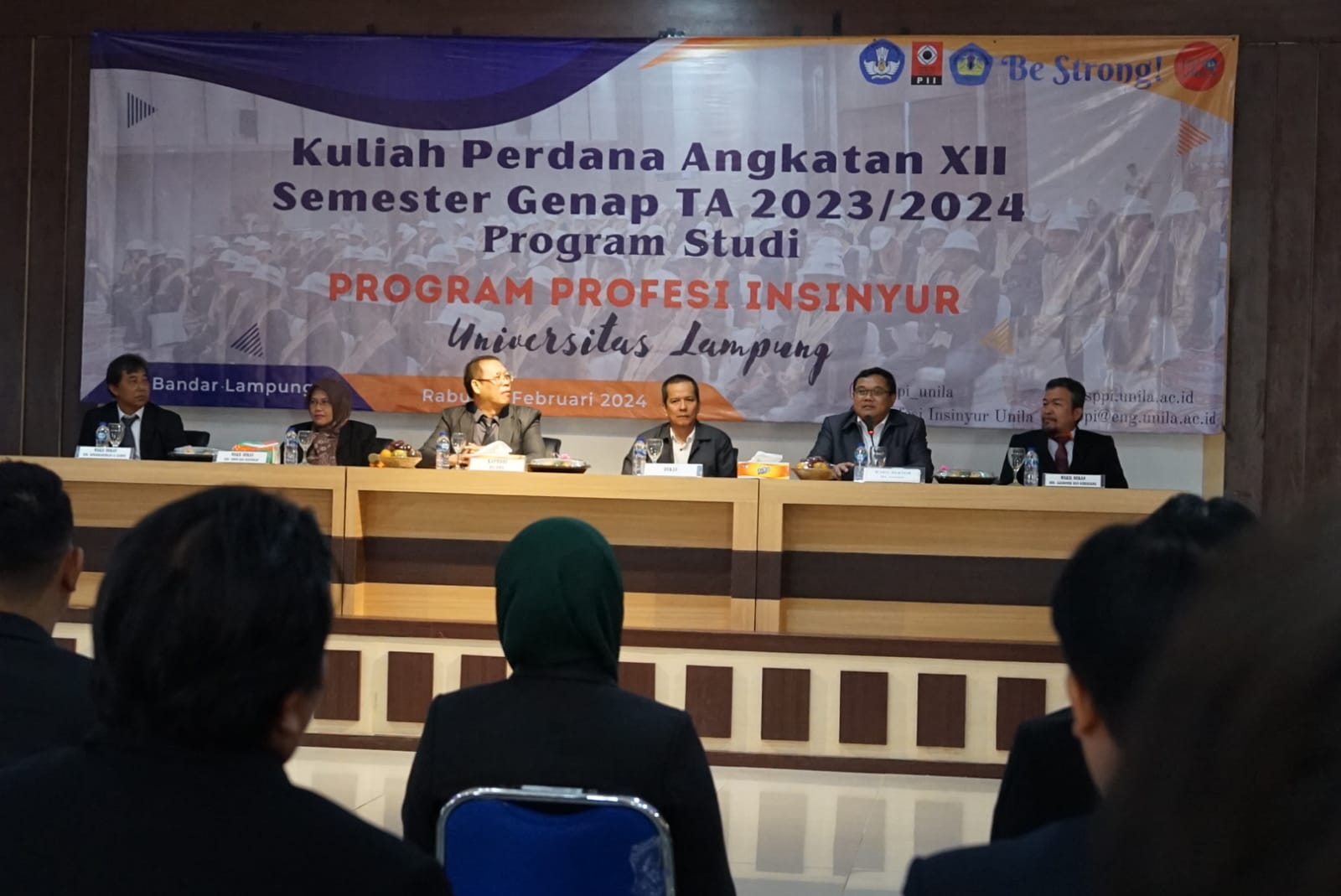 62 Mahasiswa Unila Ikuti Kuliah Perdana Program Profesi Insinyur - Universitas Lampung