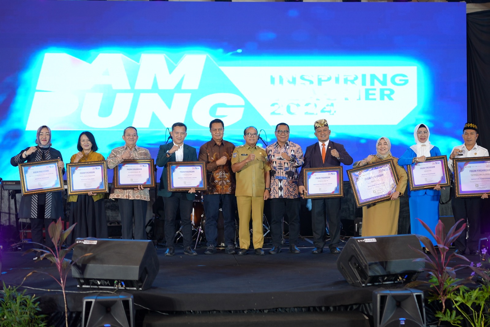 Rektor Unila Raih Penghargaan Inovator Pendidikan Nasional - Universitas Lampung