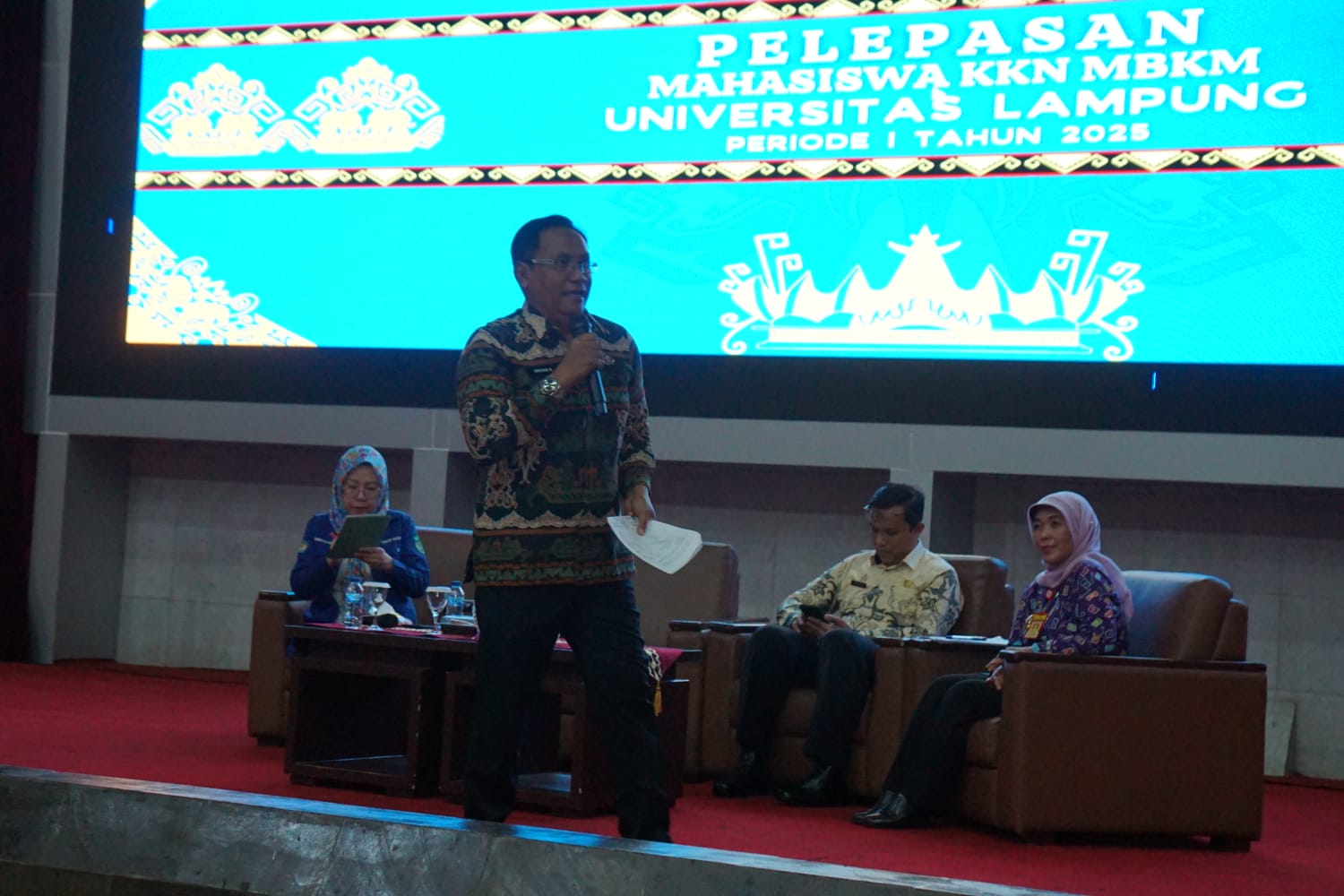 Unila Gelar Pelepasan 7080 Mahasiswa KKN MBKM Periode I 2025 ... Unila Gelar Pelepasan 7080 Mahasiswa KKN MBKM Periode I 2025 ...