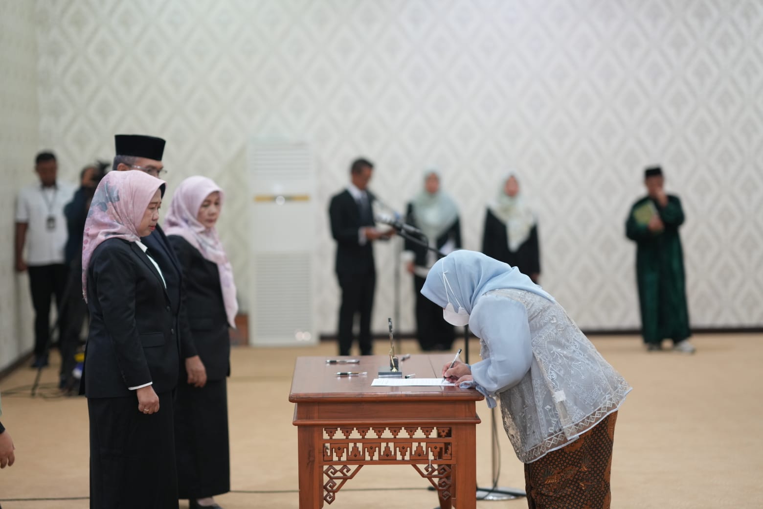 Rektor Lantik 13 Pejabat Baru, Sesuaikan SOTK 2024 - Universitas Lampung