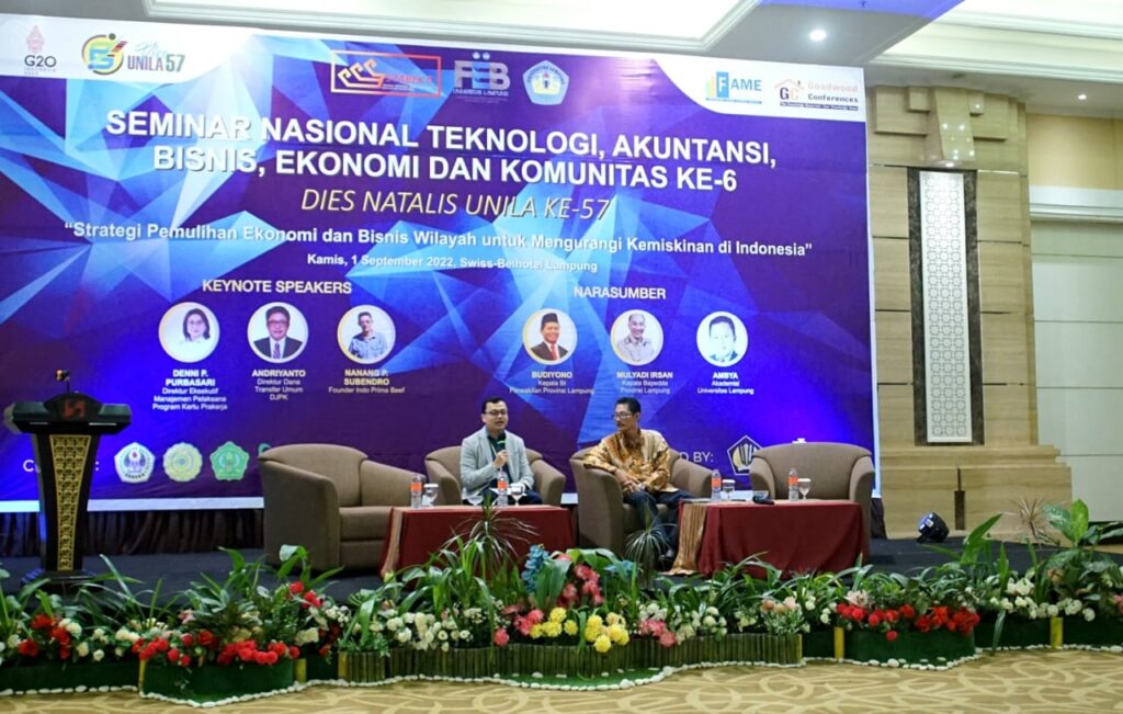 STABEK VI FEB Ulas Strategi Pengurangan Kemiskinan - Universitas Lampung