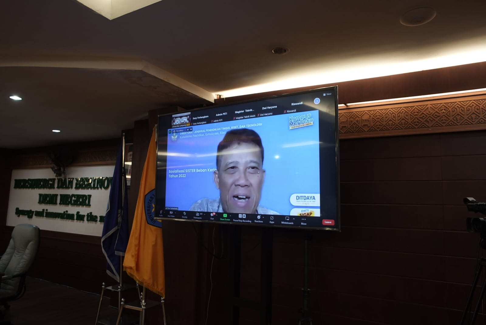 Tim Pelaksana Remunerasi Unila Sosialisasi Perubahan PO BKD 2021 - Universitas Lampung