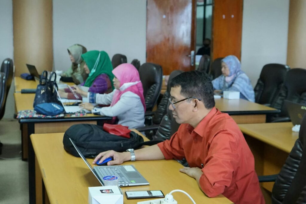 Koordinasi Penyusunan Dokumen Instrumen Suplemen Konversi - Universitas Lampung