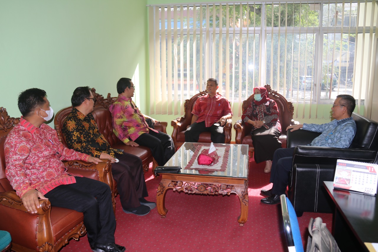 FKIP Unila dan Unsri Selenggarakan FGD Kerja Sama Tridarma ...