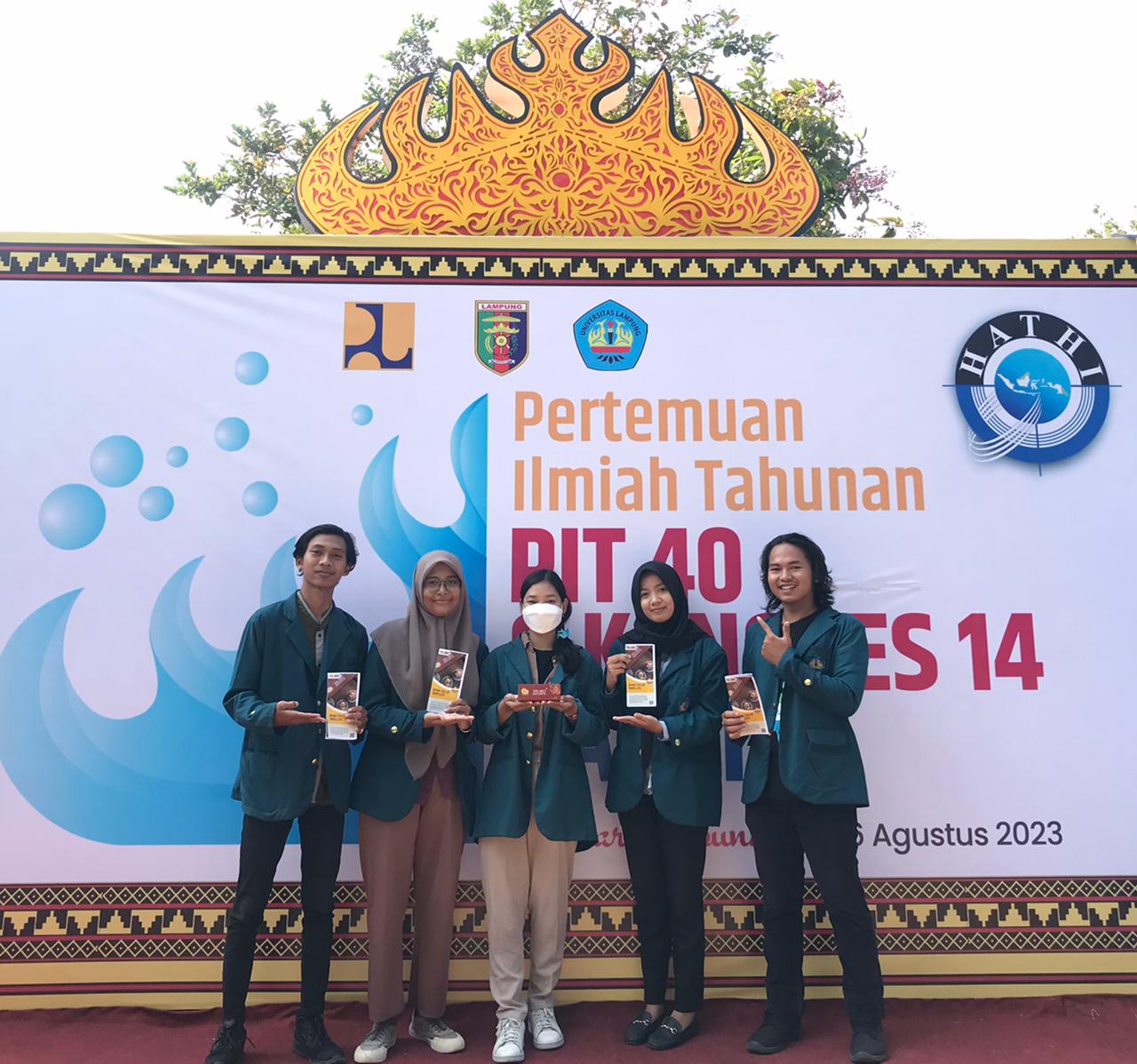 Tim PKM-K Unila Luncurkan Inovasi Produk Usaha TELABO Sebagai Produk Teh Herbal - Universitas ...