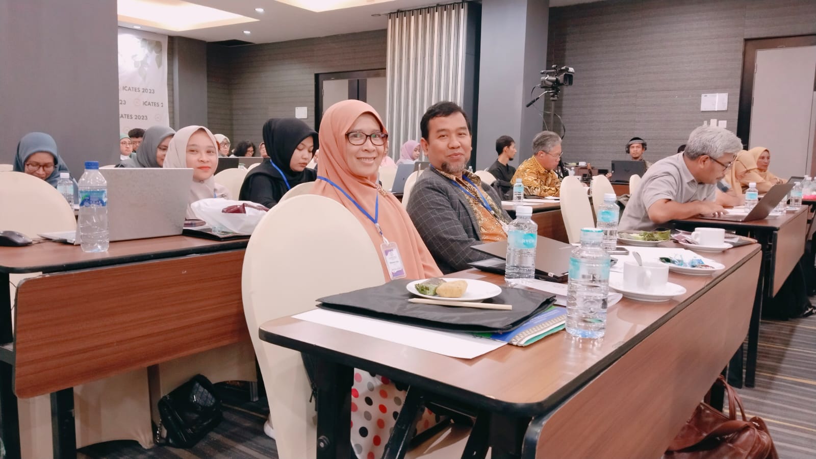 Profesor Unila Dapat Penghargaan Internasional - Universitas Lampung