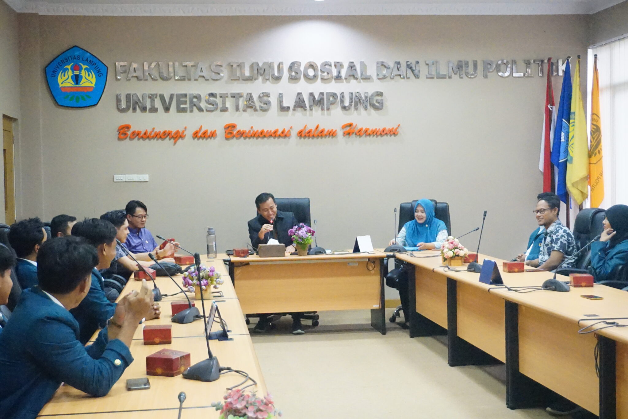 FISIP Unila Lantik Pengurus Ormawa Periode 2024 - Universitas Lampung