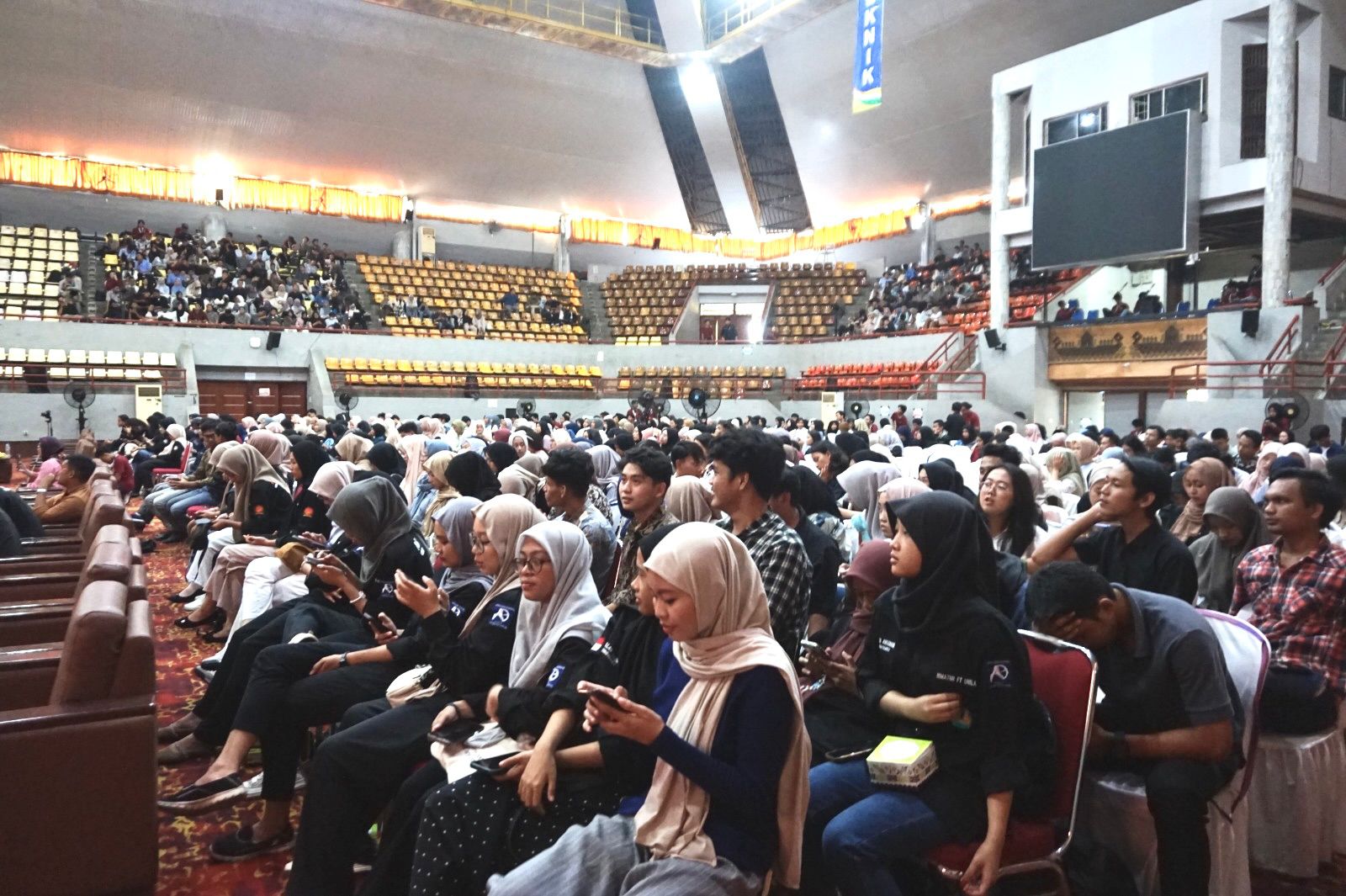 Himatro Sukses Gelar Electrical Engineering in Action 2024 ...