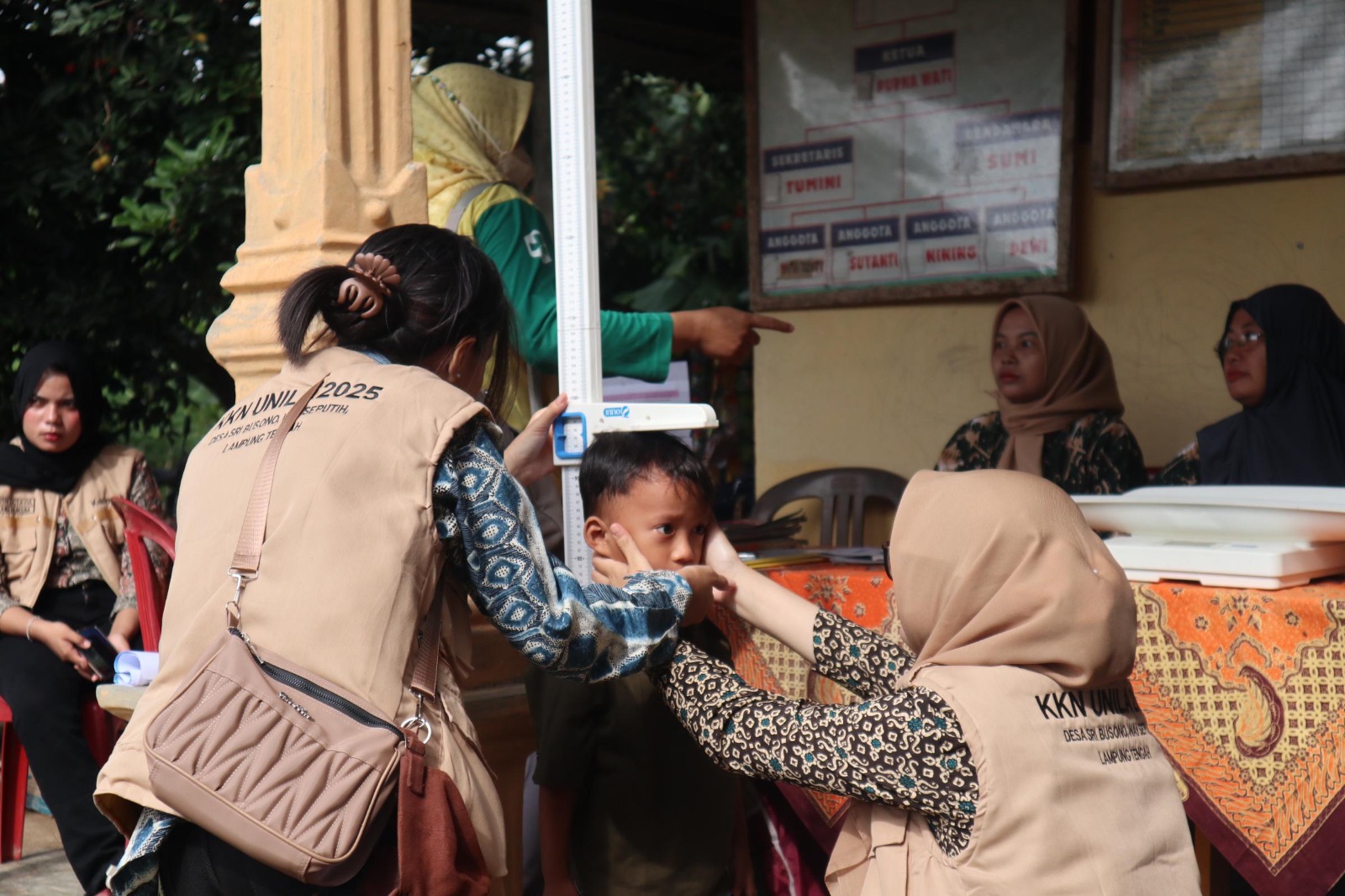 Mahasiswa KKN Desa Sri Busono Gelar Penyuluhan Stunting - Universitas ...