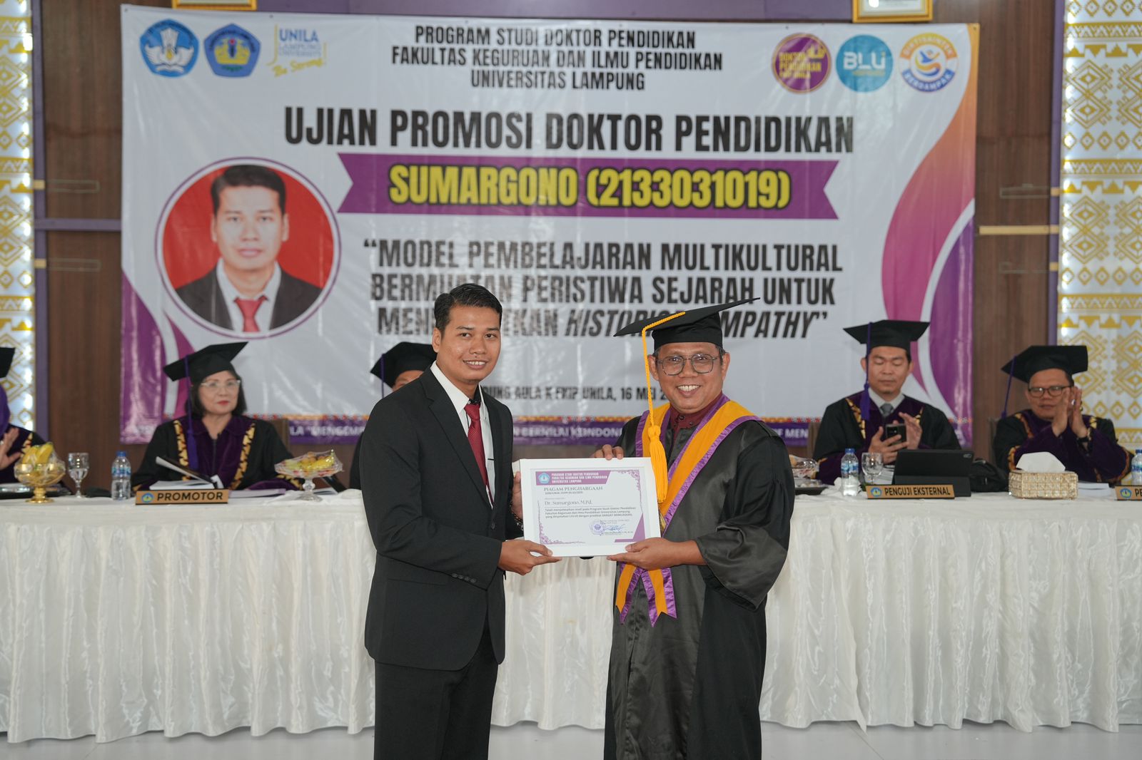 FKIP Gelar Ujian Terbuka Sidang Promosi Doktor Sumargono - Universitas ...